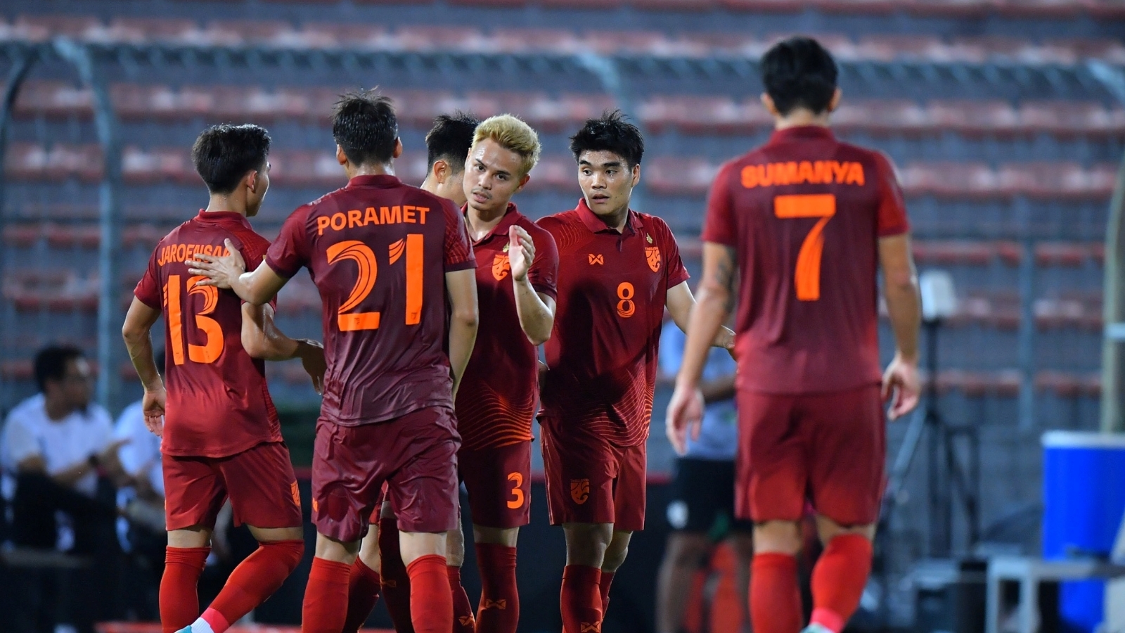 5 เดือนติด! "ช้างศึก" ยังรั้งอันดับ 111 ของโลก-แต่แต้มลดเพราะแพ้ ไต้หวัน - EKings News