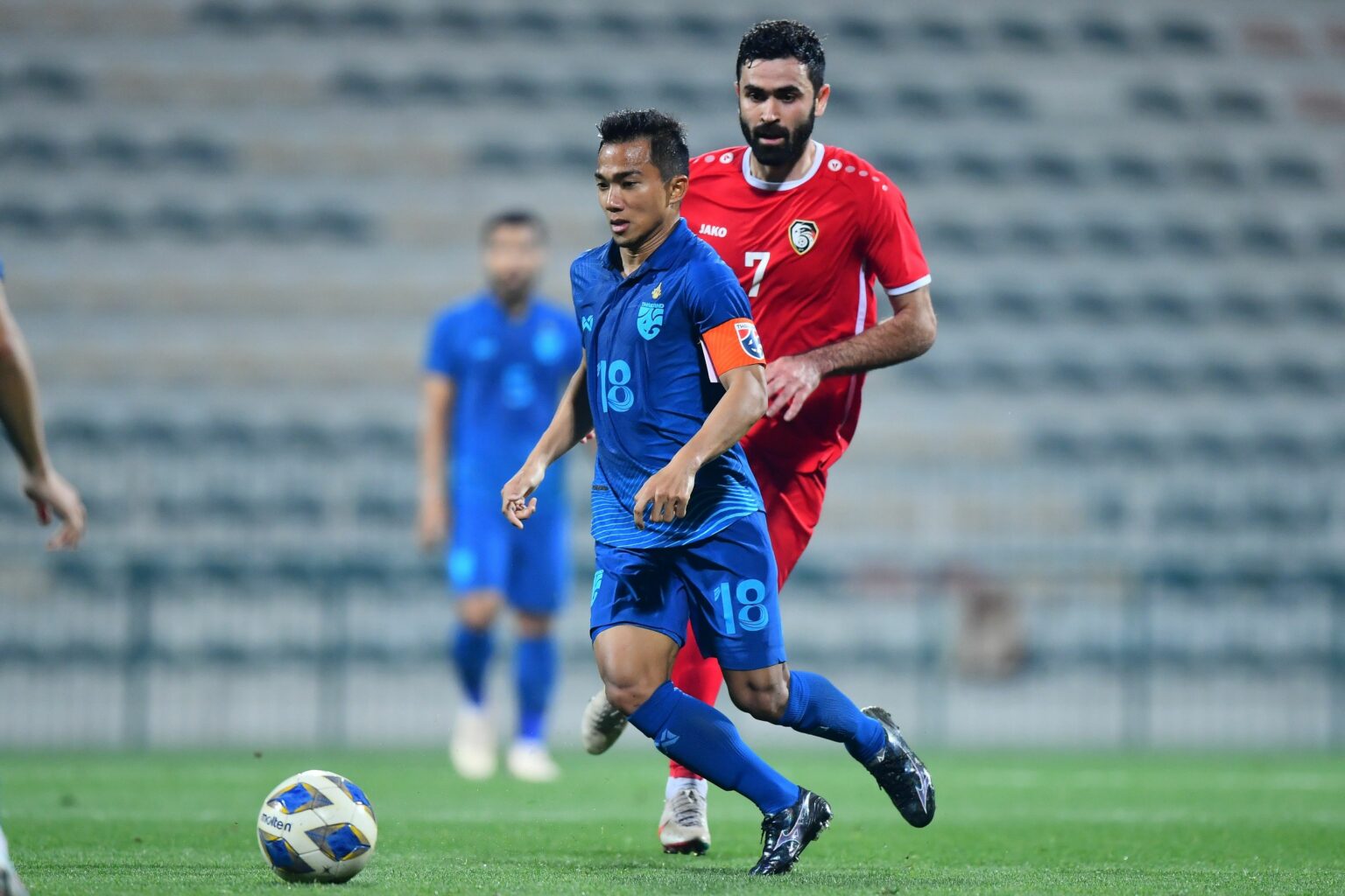 ตรงไปตรงมา! ชนาธิปตอบพัฒนาการระหว่างบอลไทย-ญี่ปุ่น "เราห่างชั้น 10 ปี" - EKings News